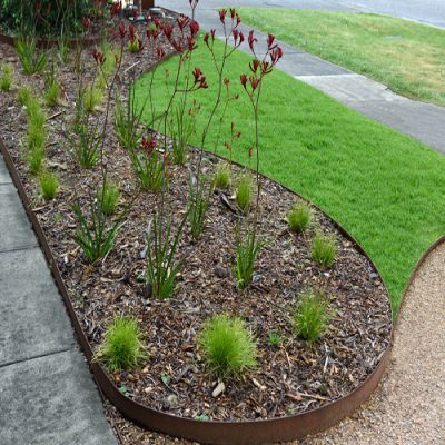 FormBoss-steel-garden-edging-border - Colsmith